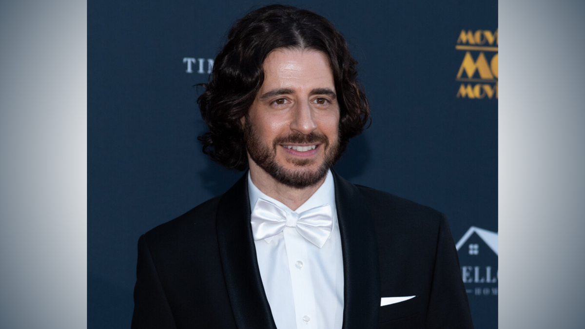 Becoming the Face of Jesus: How Jonathan Roumie Prepared for His Role ...