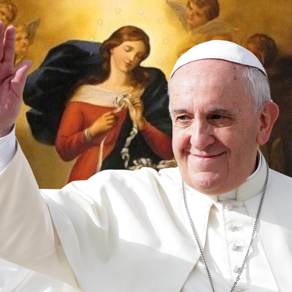 6 Powerful Ways to Join the Catholic Church in Prayer for Pope Francis