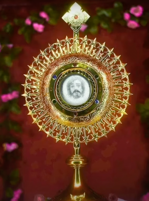 Holy Face of Jesus Appears on Eucharistic Host in Vatican-Approved ...