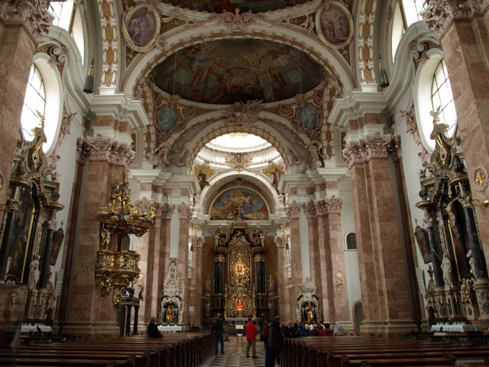 21 Mesmerizing Photos of the World's Most Beautiful Churches