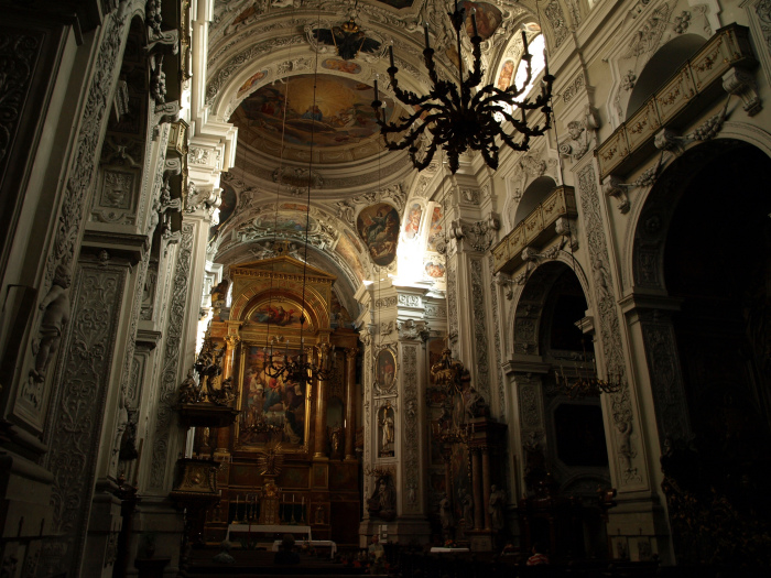 21 Mesmerizing Photos of the World's Most Beautiful Churches