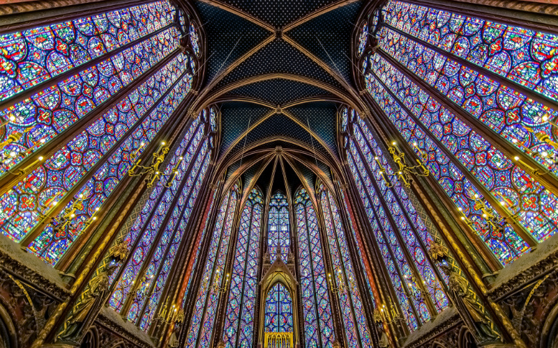 21 Awe-Inspiringly Beautiful Stained Glass Windows