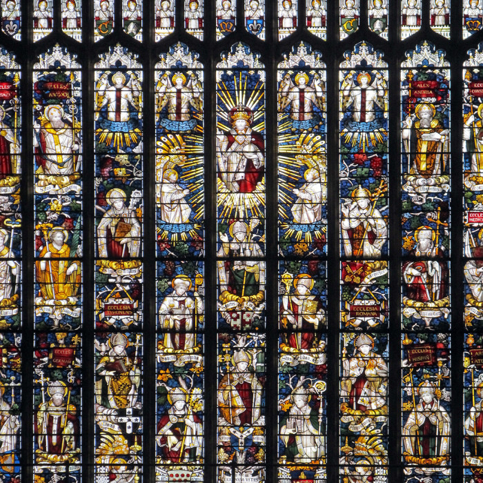 21 Awe-Inspiringly Beautiful Stained Glass Windows