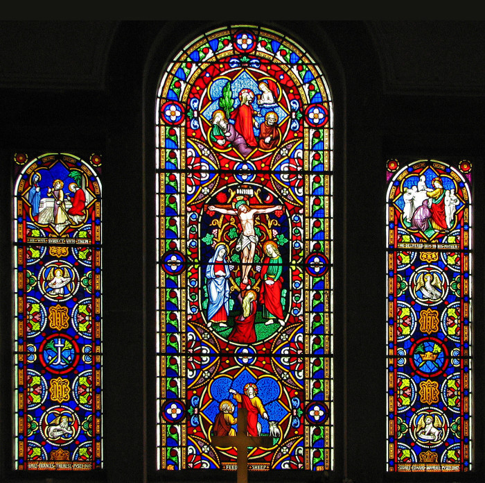 21 Awe-Inspiringly Beautiful Stained Glass Windows
