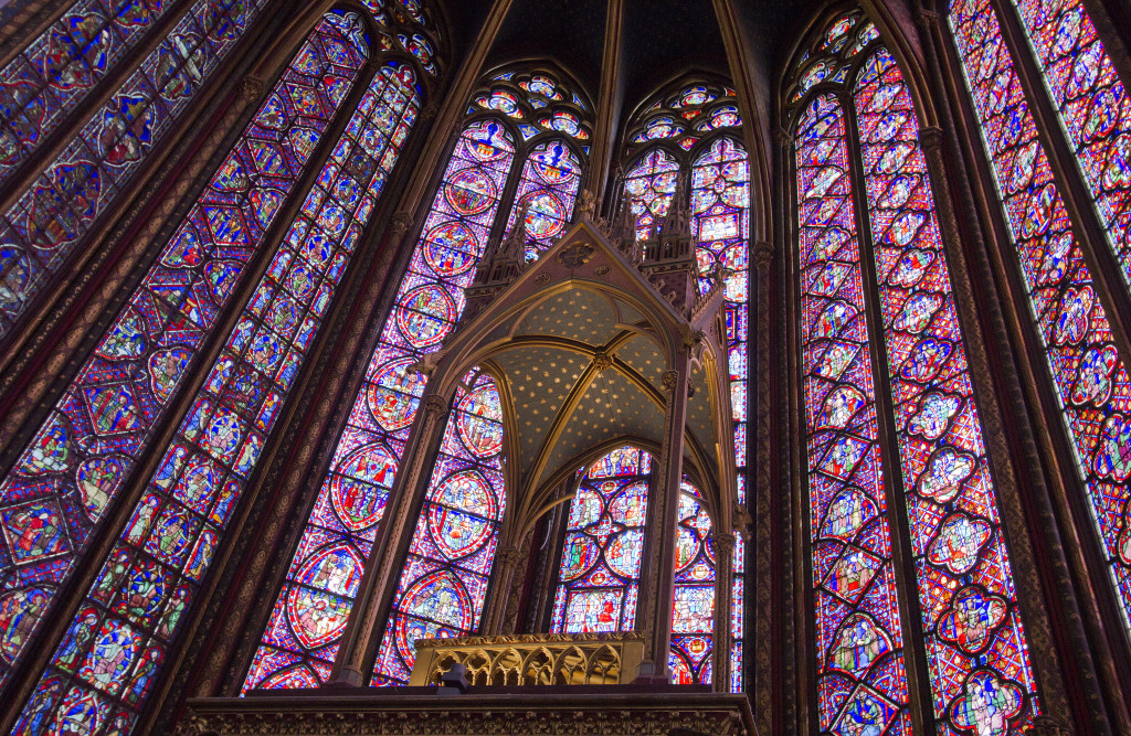 21 Awe-Inspiringly Beautiful Stained Glass Windows
