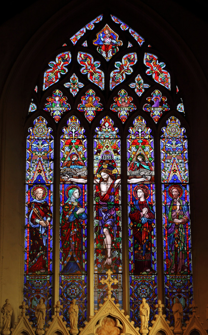 21 Awe-Inspiringly Beautiful Stained Glass Windows
