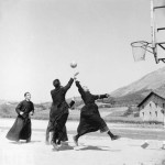 27 Fascinating Photos of Pre-Vatican II Catholicism