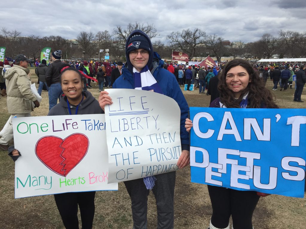 The Best Signs Spotted at the March for Life 2017!