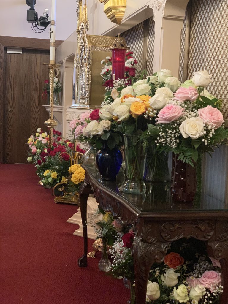"It Exploded!": EWTN Chapel Receives Thousands of Roses After Priests Request Mary Garden