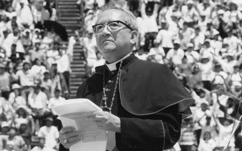 Vietnam Communists Imprisoned this Cardinal, But Heroic Love Put Him on ...
